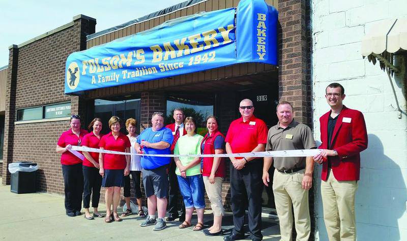 Ribbon-cutting ceremony at Folsom’s Bakery – Shaw Local