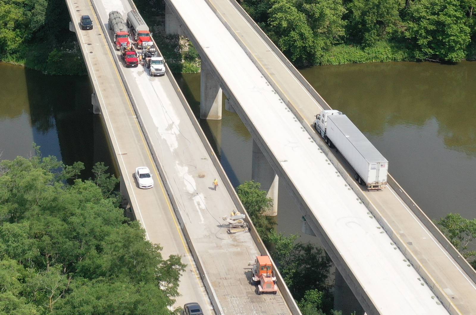 Photos: Interstate 80 construction continues over Fox River bridge in ...