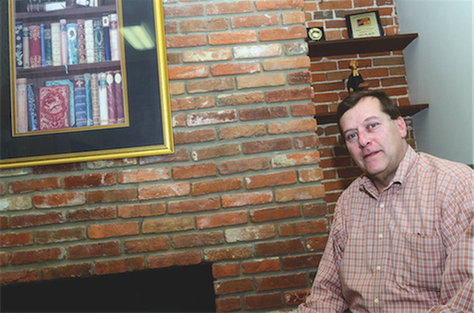 Know Your Neighbor: Thomas Murray, attorney – Shaw Local