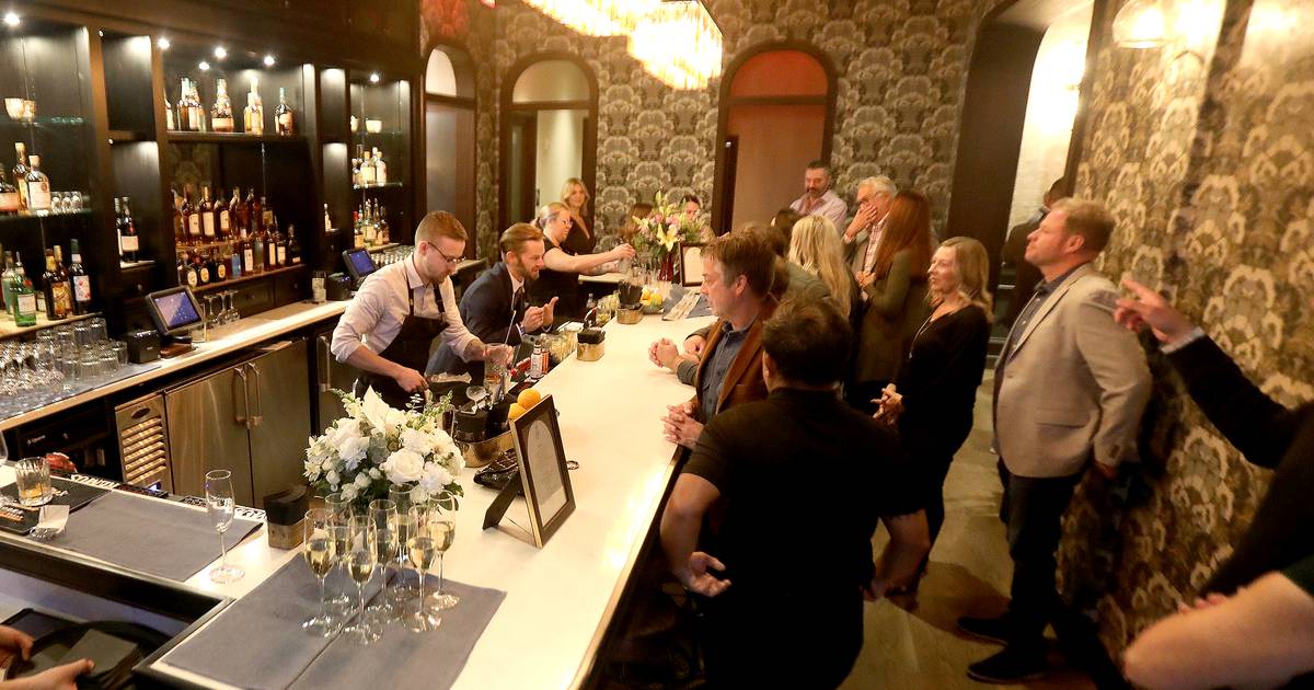 The Graceful Ordinary kicks off new Martini & Oyster Happy Hour, late ...