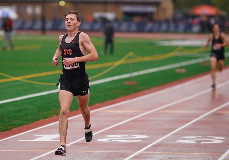 Photos: DuKane Conference Cross Country at Lake Park – Shaw Local