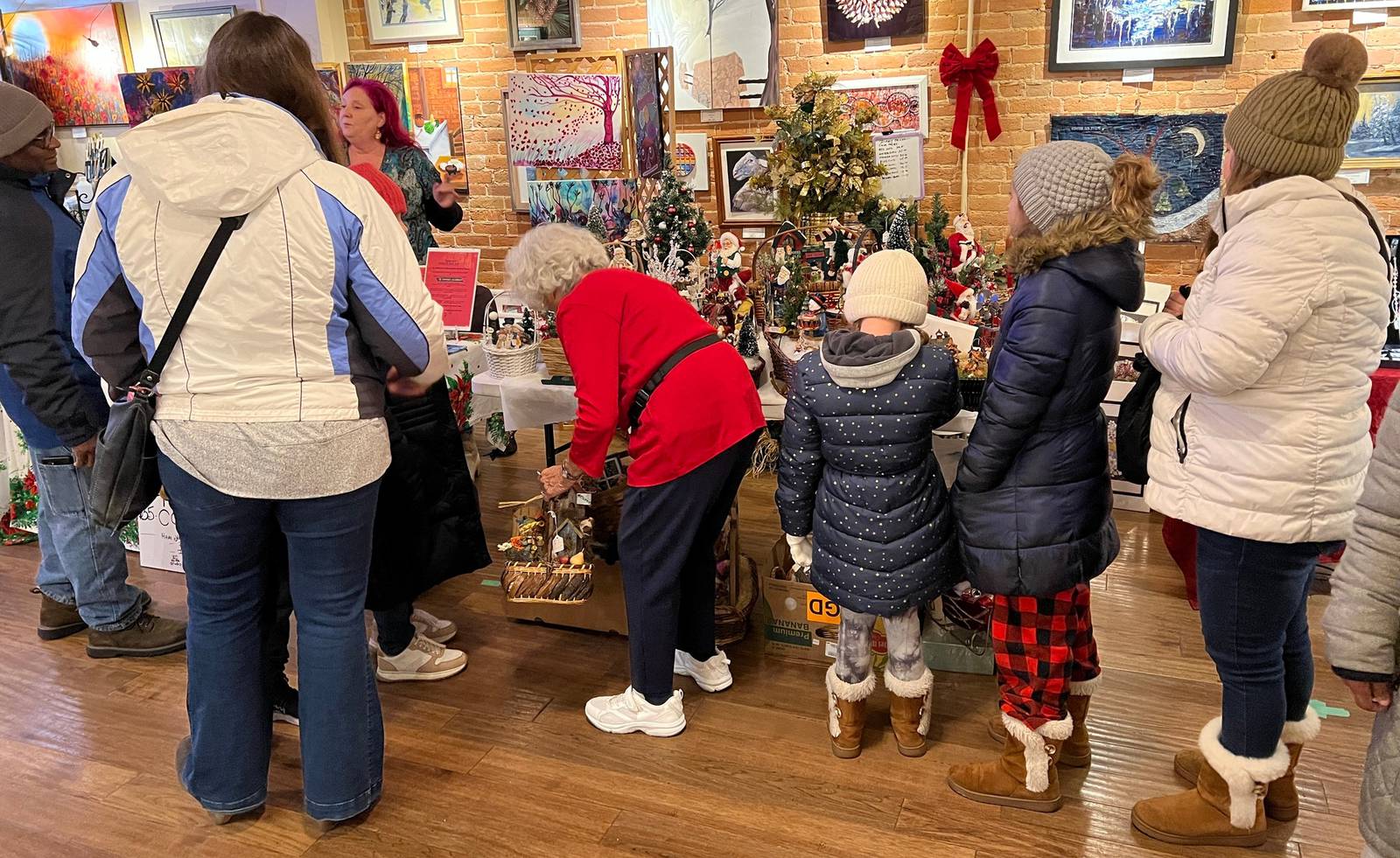 Moonlight Magic, Arts and Crafts market part of KVAL’s November ...