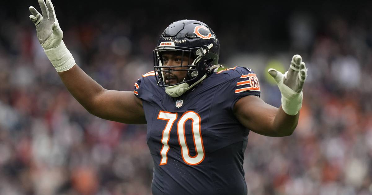 Top Chicago Bears with something to prove in 2025: No. 2 Braxton Jones ...