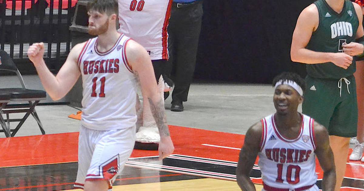 Basketball: McCarty has career-high 16 in NIU win over Ohio – Shaw Local