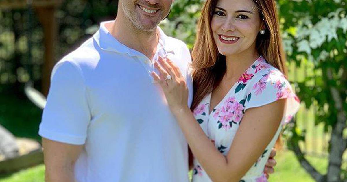 PHOTO: U.S. Rep. Adam Kinzinger engaged – Shaw Local