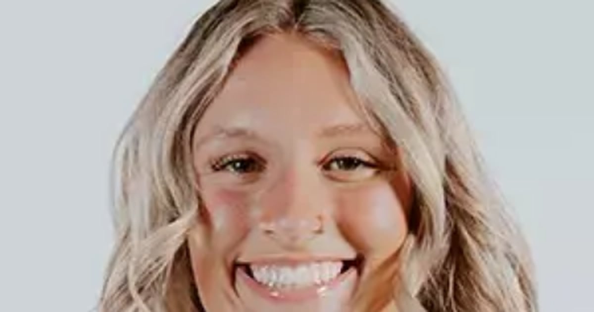 Rock Falls grad Maya Sands repeats as SEC Libero of the Year at ...