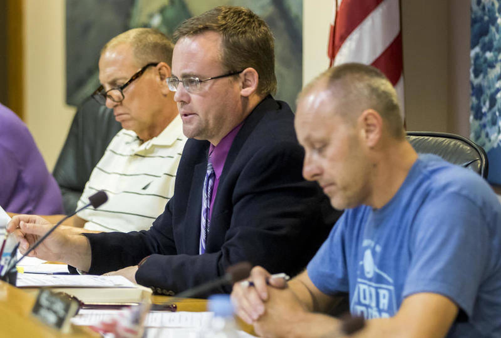 McHenry Planning and Zoning OKs rezone for new teen center – Shaw Local