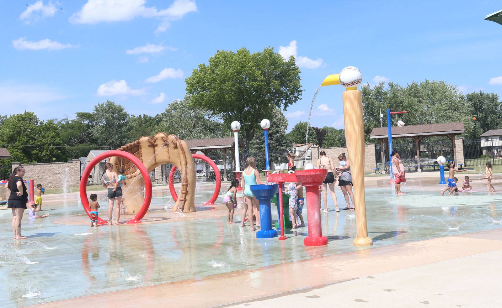 Peru approves $93,400 for Washington Park splash pad – Shaw Local