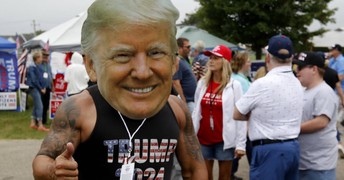 Photos: Pro-Trump rally at McHenry County Fairgrounds – Shaw Local