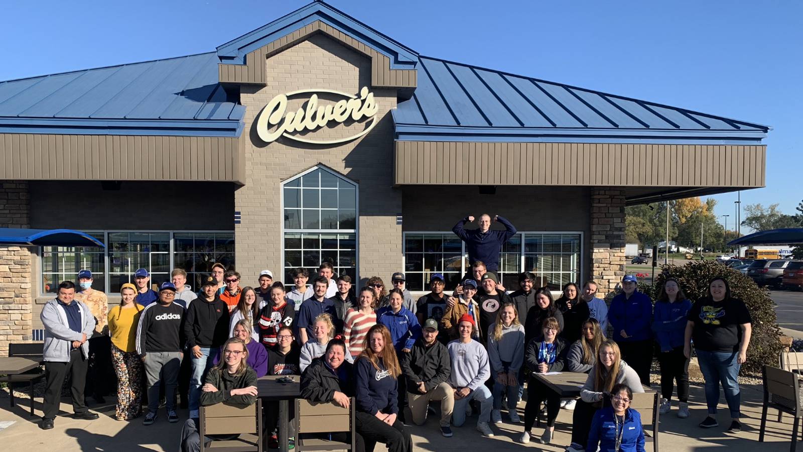 Rock Falls Culver’s crew is a finalist in nationwide challenge – Shaw Local