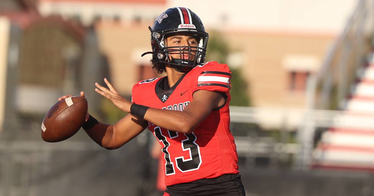 Photos: Minooka vs. Bolingbrook Football – Shaw Local