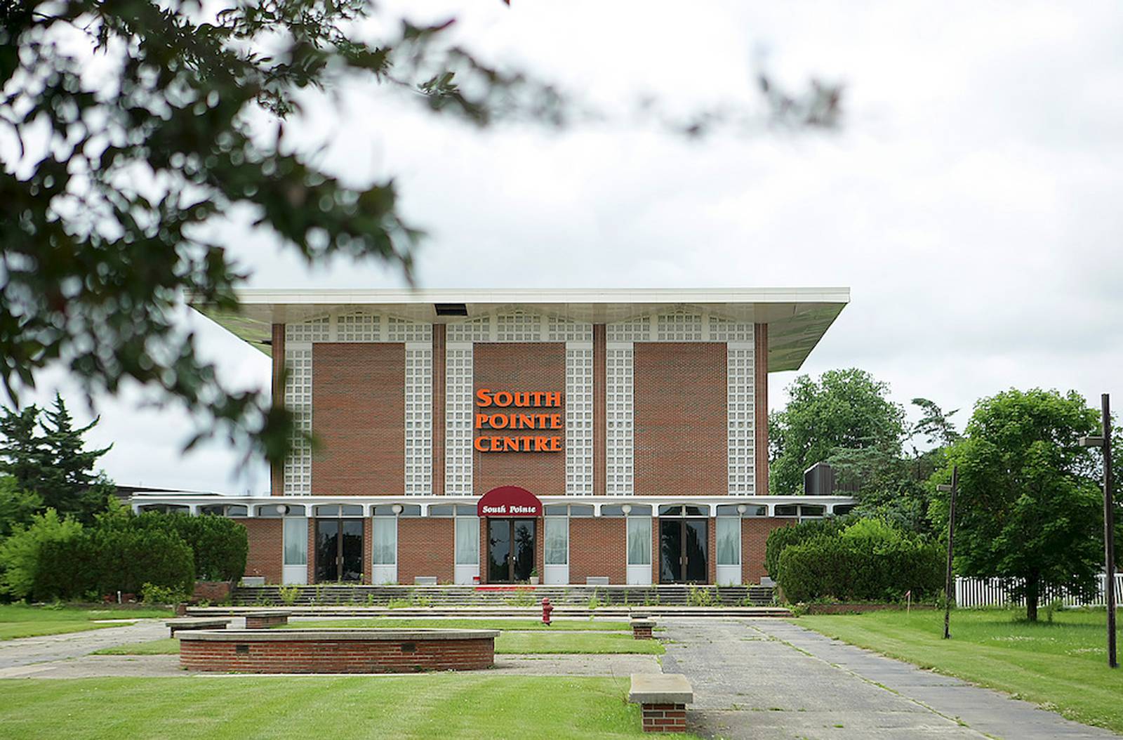 DeKalb South Pointe Center, golf course have new owners – Shaw Local