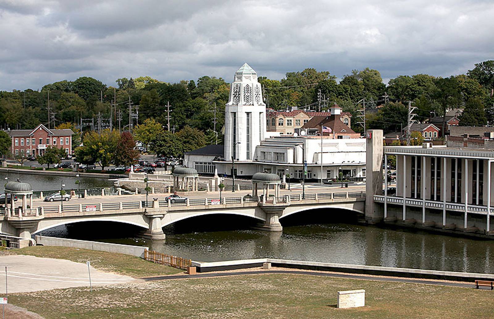 St. Charles restructures city government, aims for ‘greater transparency and public engagement ...