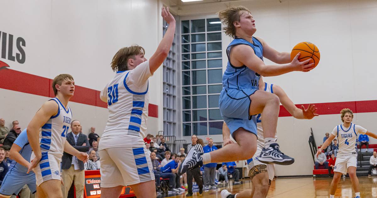 Rivalry night sets the stage for 50th Annual Colmone Classic – Shaw Local