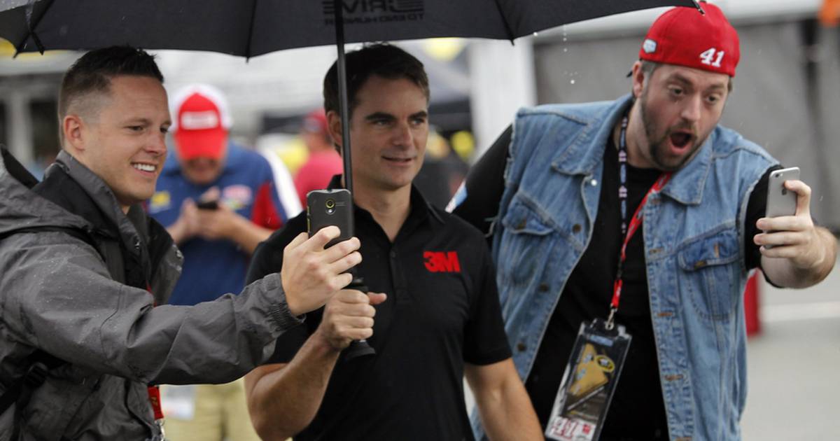 Local Jeff Gordon fans merit promotional spot – Shaw Local