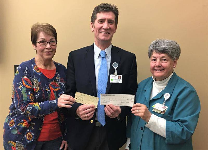 PHOTO: Auxiliary donates $27.5K to OSF St. James – Shaw Local