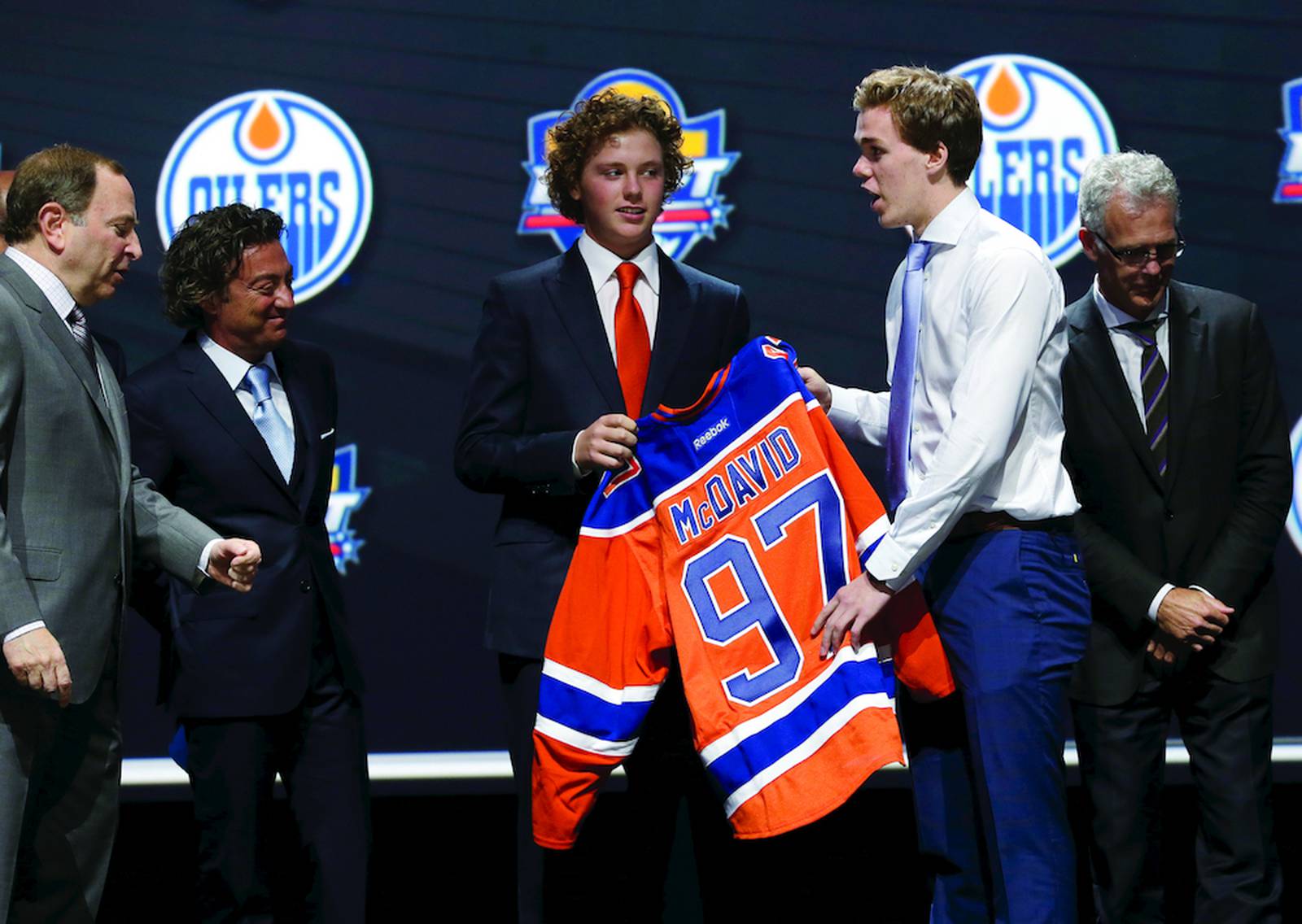 McDavid goes No. 1 to Edmonton in draft – Shaw Local
