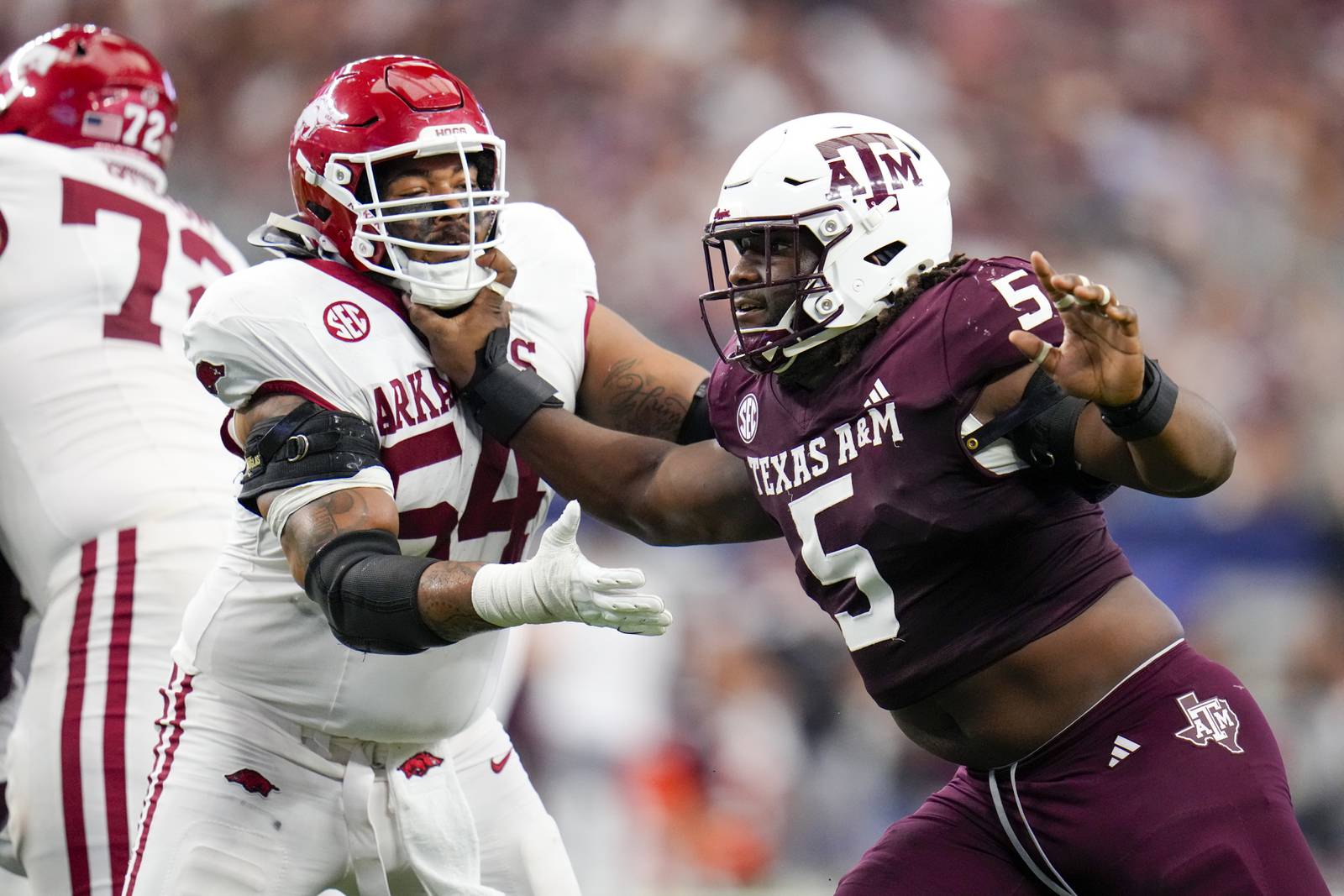 Chicago Bears select Texas A&M defensive tackle Shemar Turner in second round of NFL Draft ...