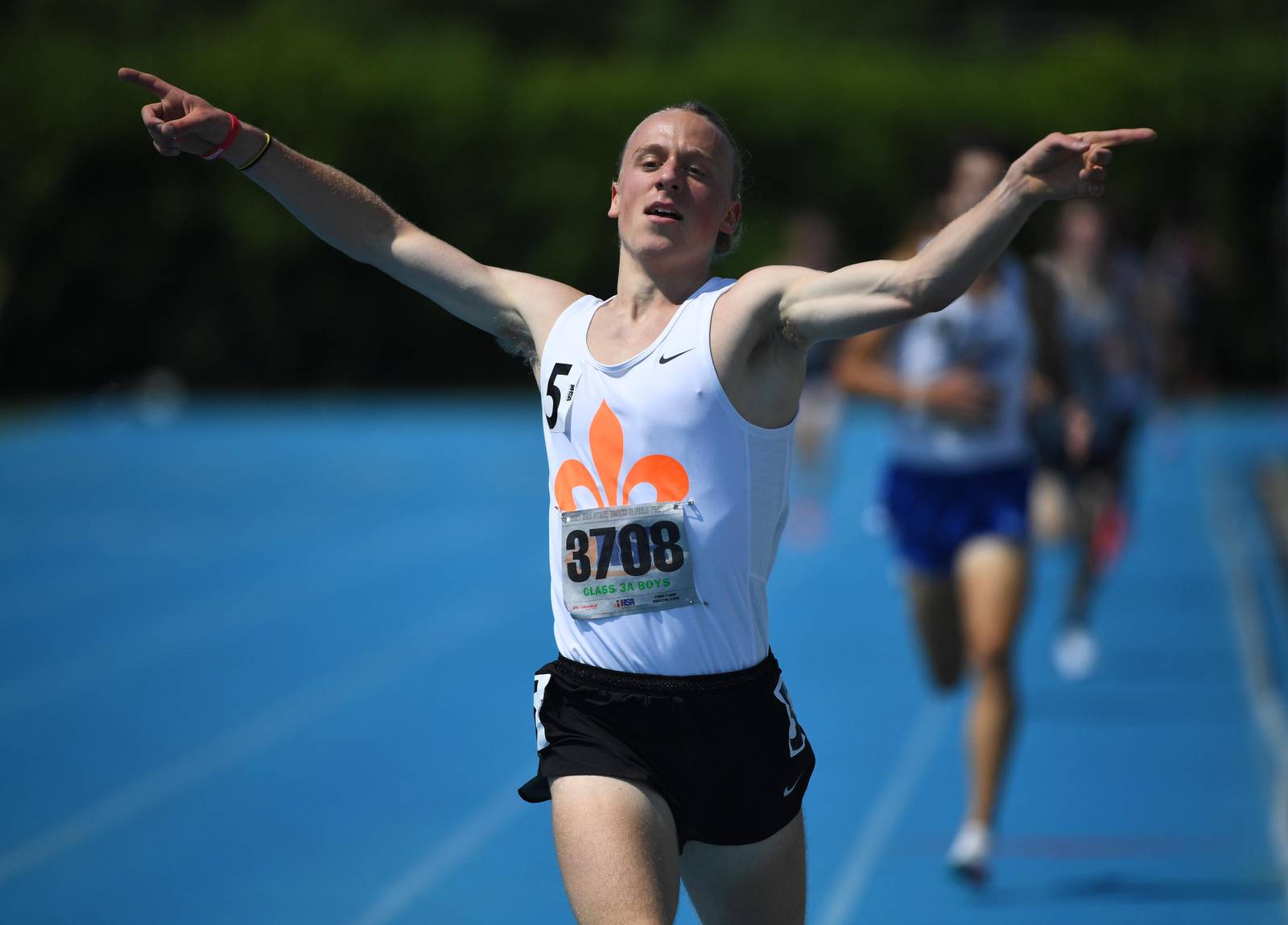 Boys Track and Field: Inspired by his girlfriend’s battle with cancer ...