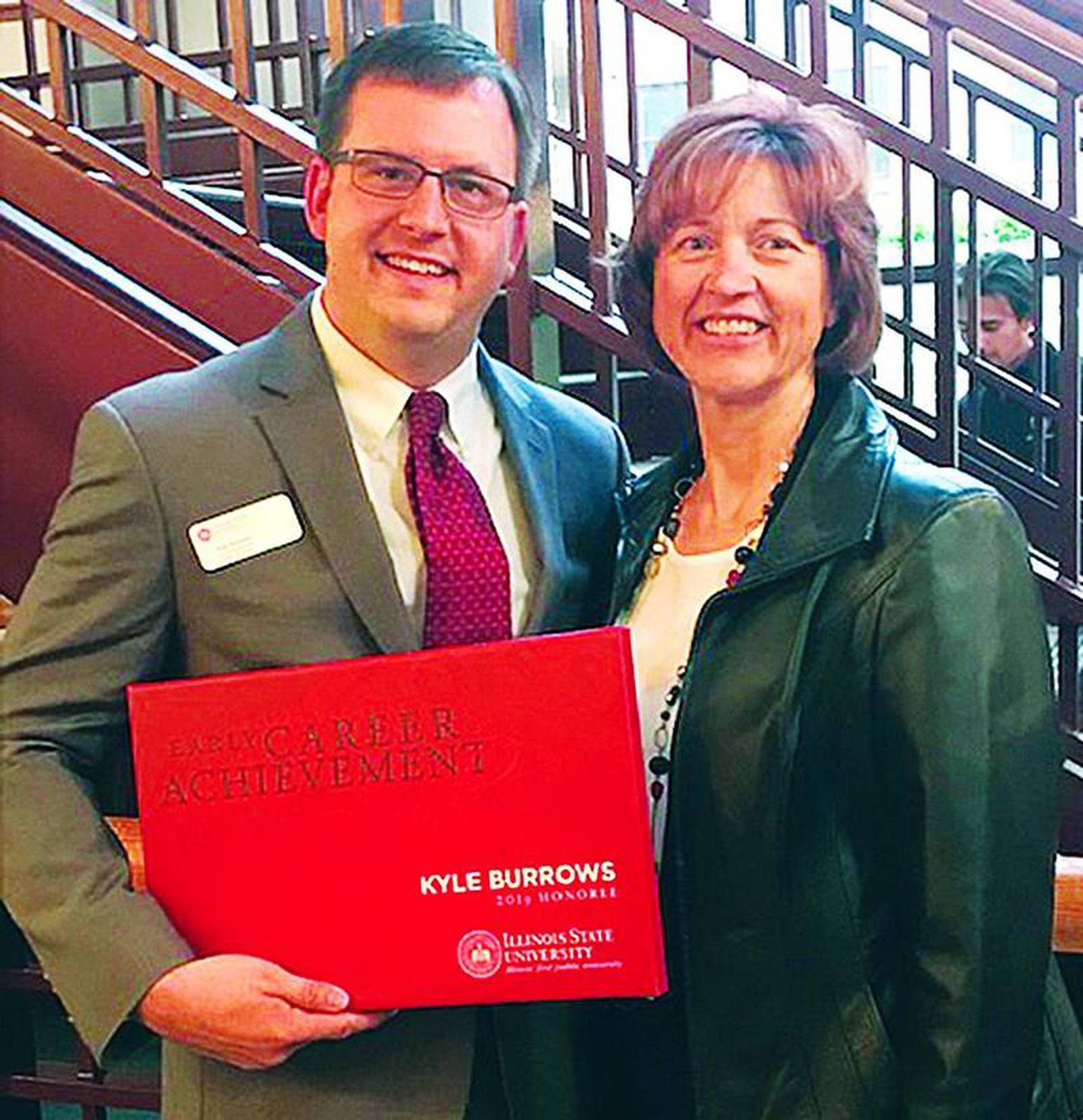 ISU honors Burrows with achievement award – Shaw Local
