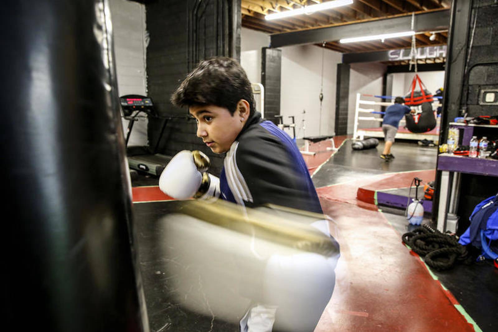 Photos: Learning boxing in the age of COVID-19 – Shaw Local
