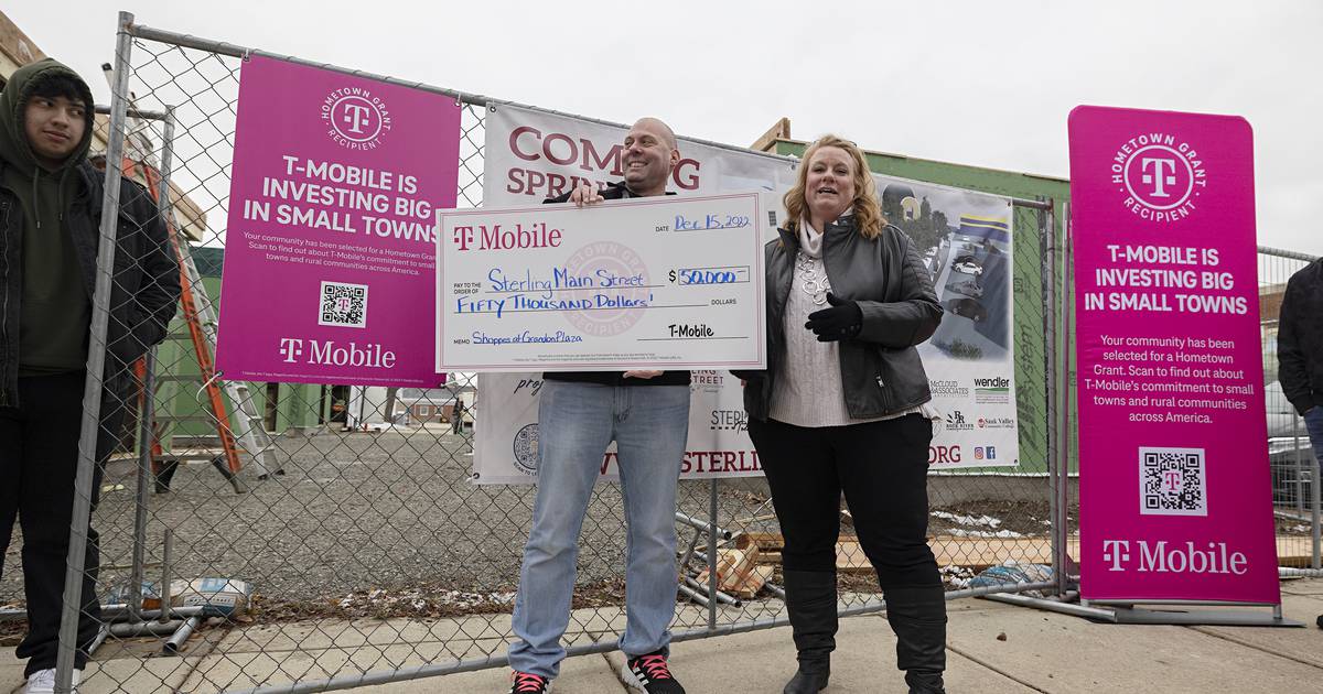 Sterling business incubator gets $50,000 boost from T-Mobile Hometown ...