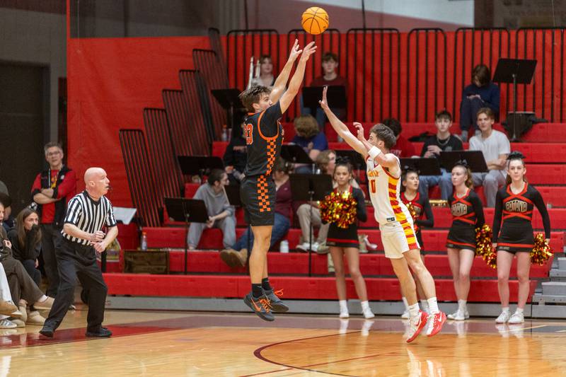 Photos: Batavia vs. St. Charles East boys basketball – Shaw Local