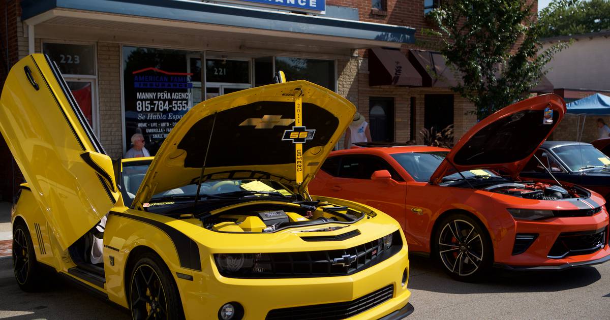Photos: Cruisin' to Genoa Car Show – Shaw Local