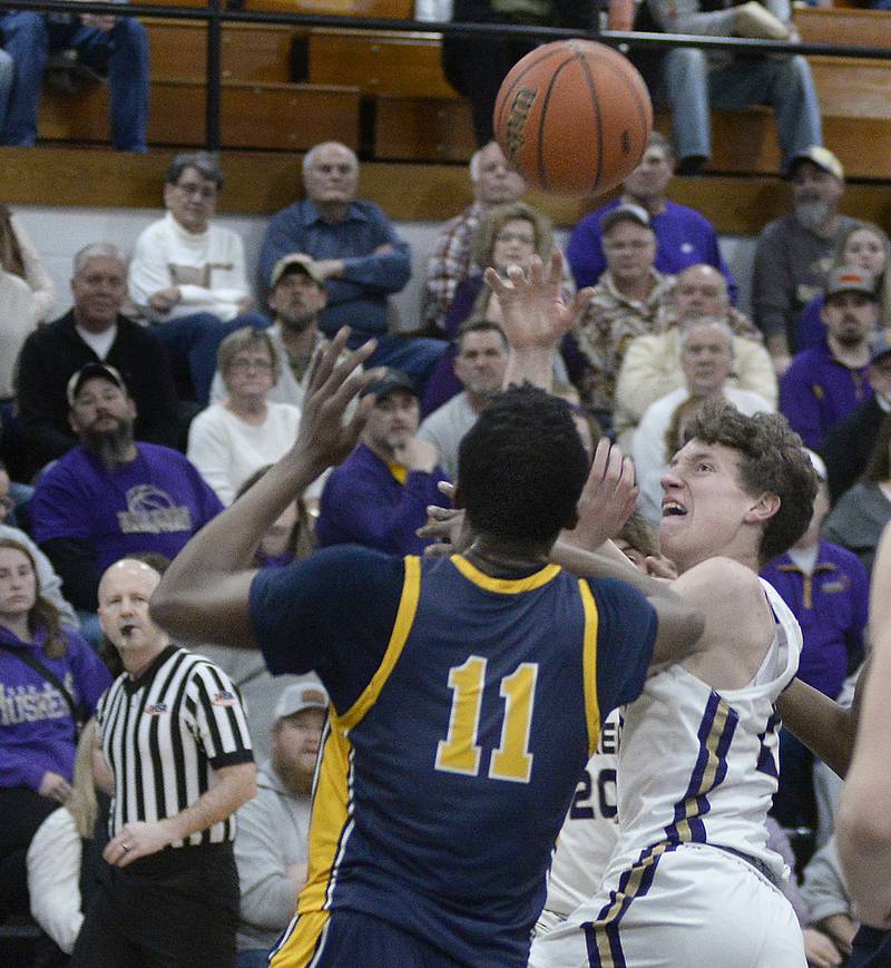 Photos: Serena vs St. Francis de Sales boys basketball in the Class 1A ...