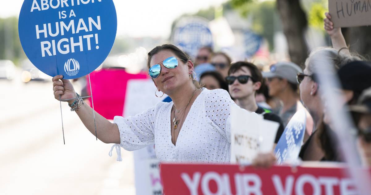 Photos: Protest held in Crystal Lake over Supreme Court's decision to ...