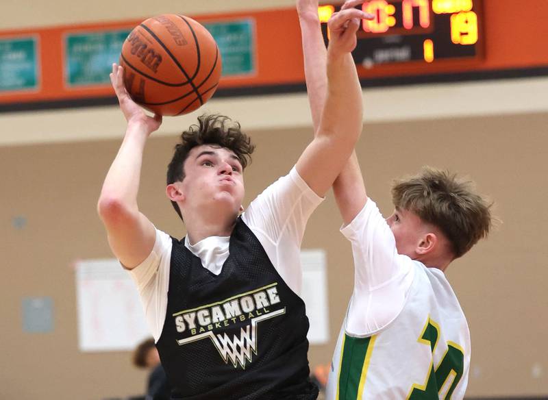 Photos: Sycamore boys basketball meets Boylan in summer action – Shaw Local