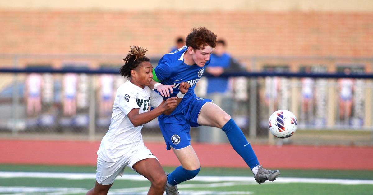2024 Kane County Chronicle boys soccer Player of the Year: Geneva midfielder Reece Leonard ...