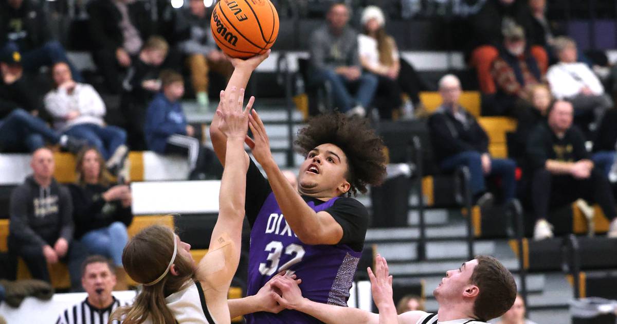 Darius Harrington, Dixon dominate final 3 quarters against Sycamore ...