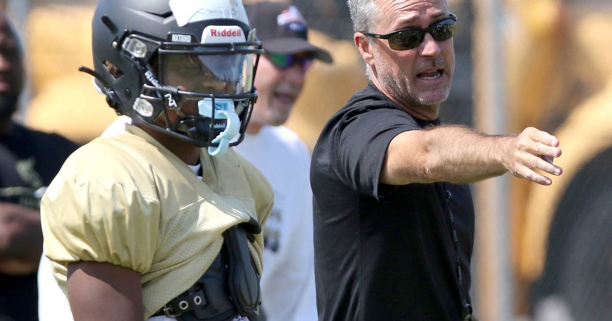 Sycamore DB/FB Tyler Curtis sets goals higher for 2023 – Shaw Local