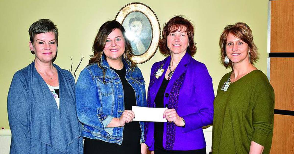Hospital raises money for United Way – Shaw Local