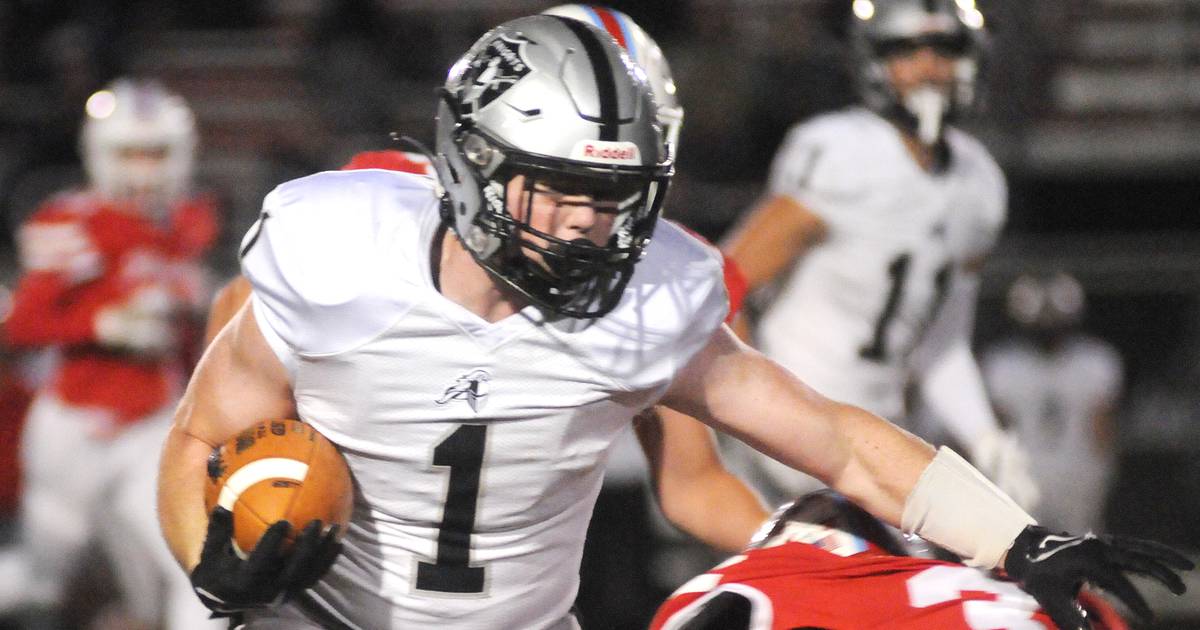 Football: Tyler Bradshaw scores 4 TDs to help Kaneland roll past Ottawa ...
