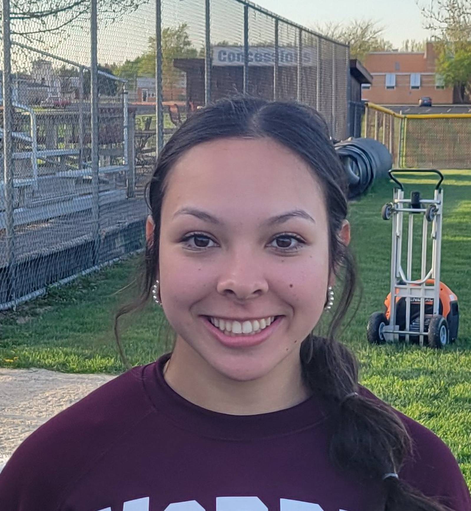 Softball: Elaina Vidales gives Morris lift in win over Serena – Shaw Local