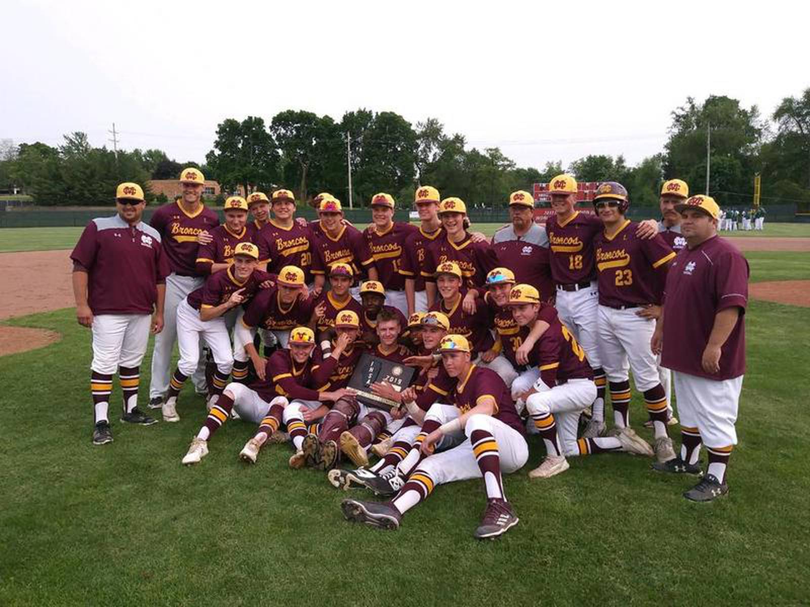 Baseball: Antoine Harris sets the table, Broncos feast in ...