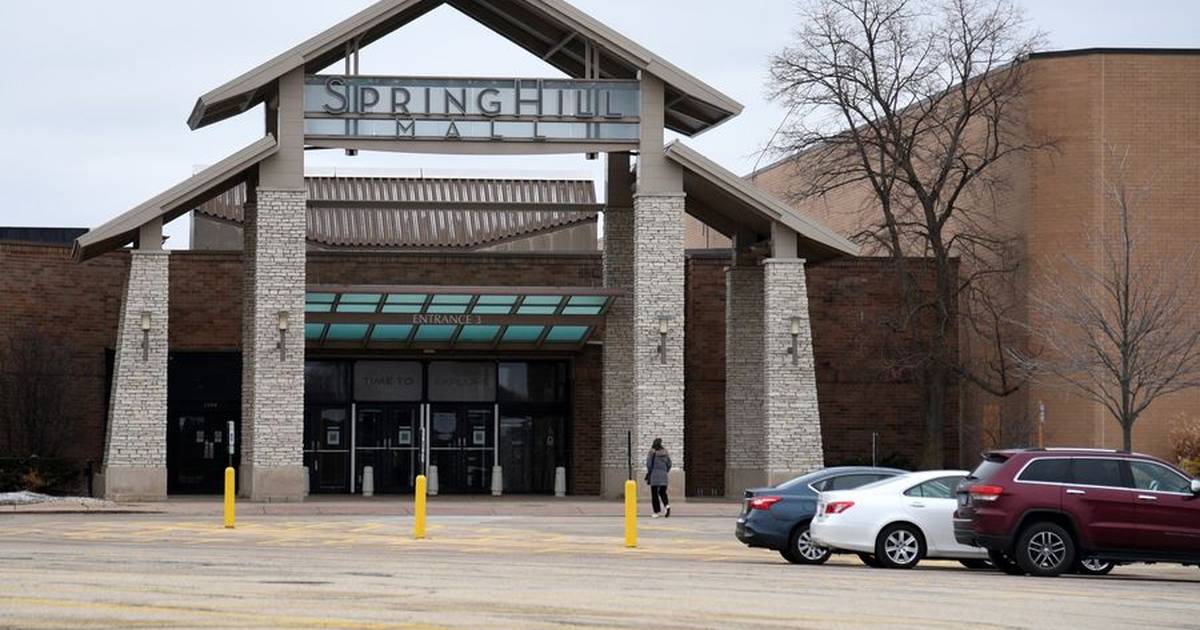Can a new special taxing district boost Spring Hill Mall? West Dundee ...