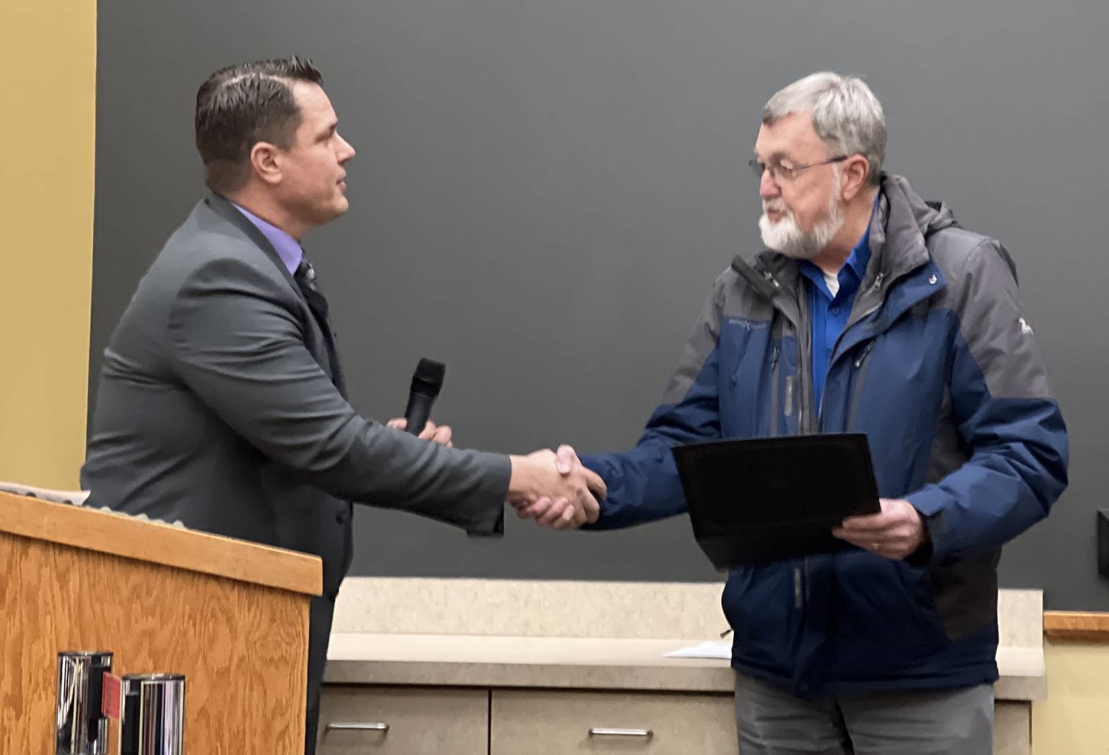 DeKalb County coroner recognized for 40 years of service – Shaw Local