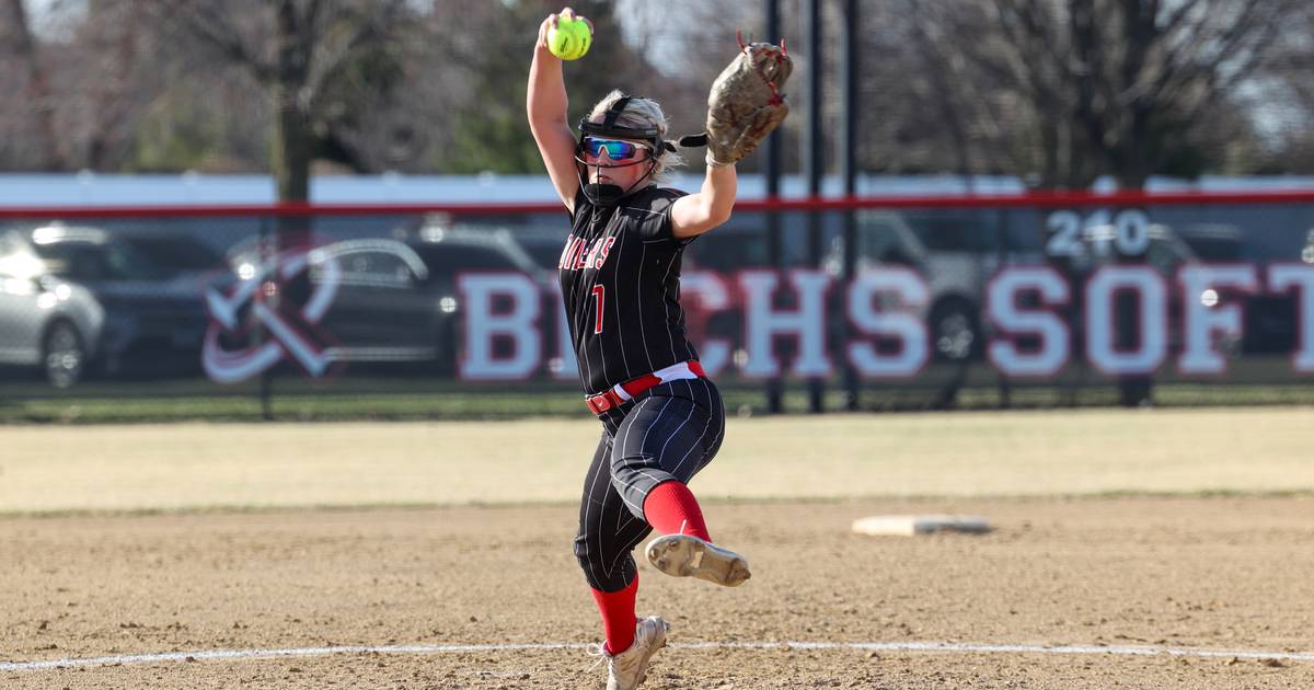 Lydia Hammond dominant as Bradley-Bourbonnais cruises to season-opening ...