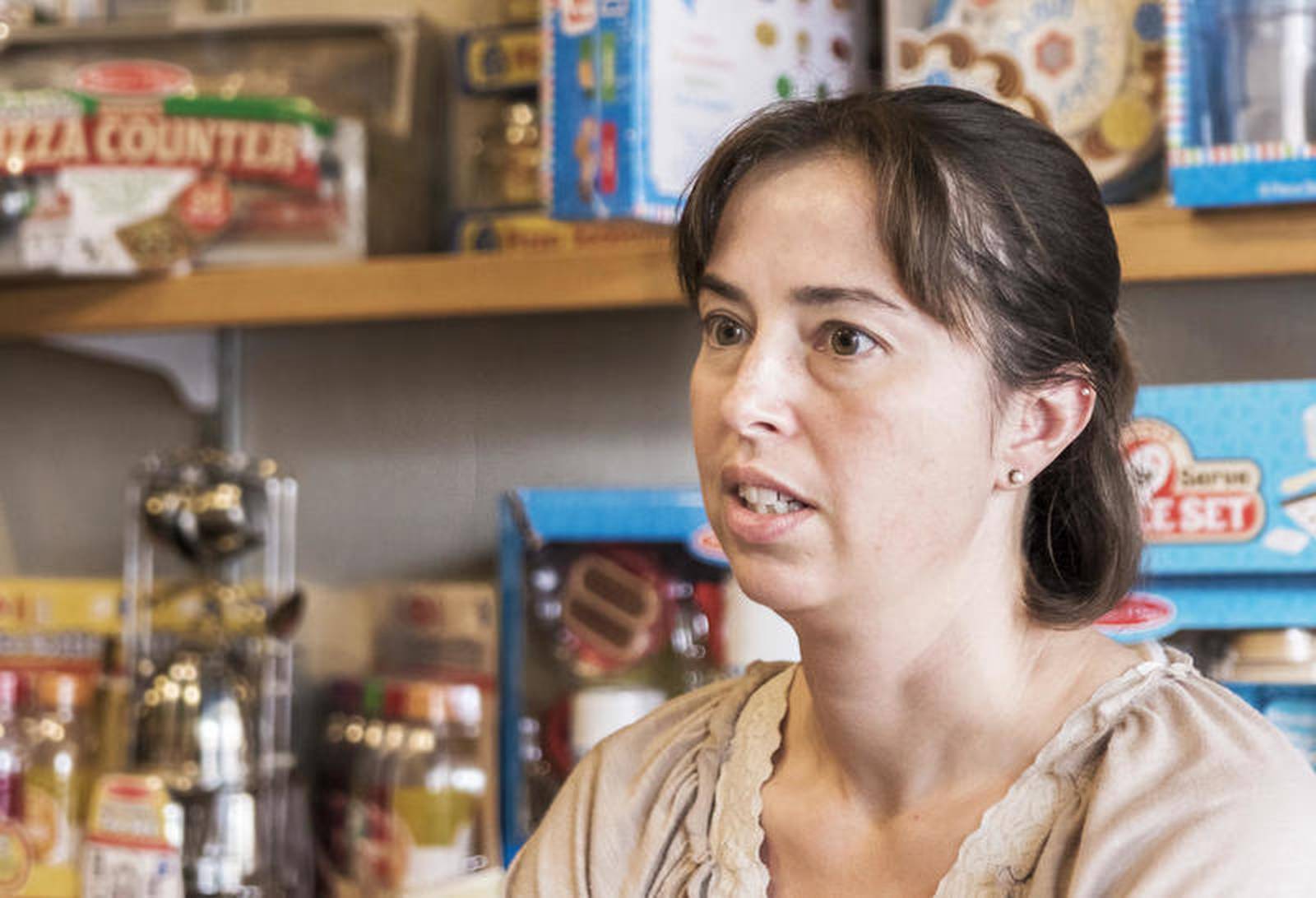 From the Midwest to the Mideast: Duty calls Dixon native to serve her ...