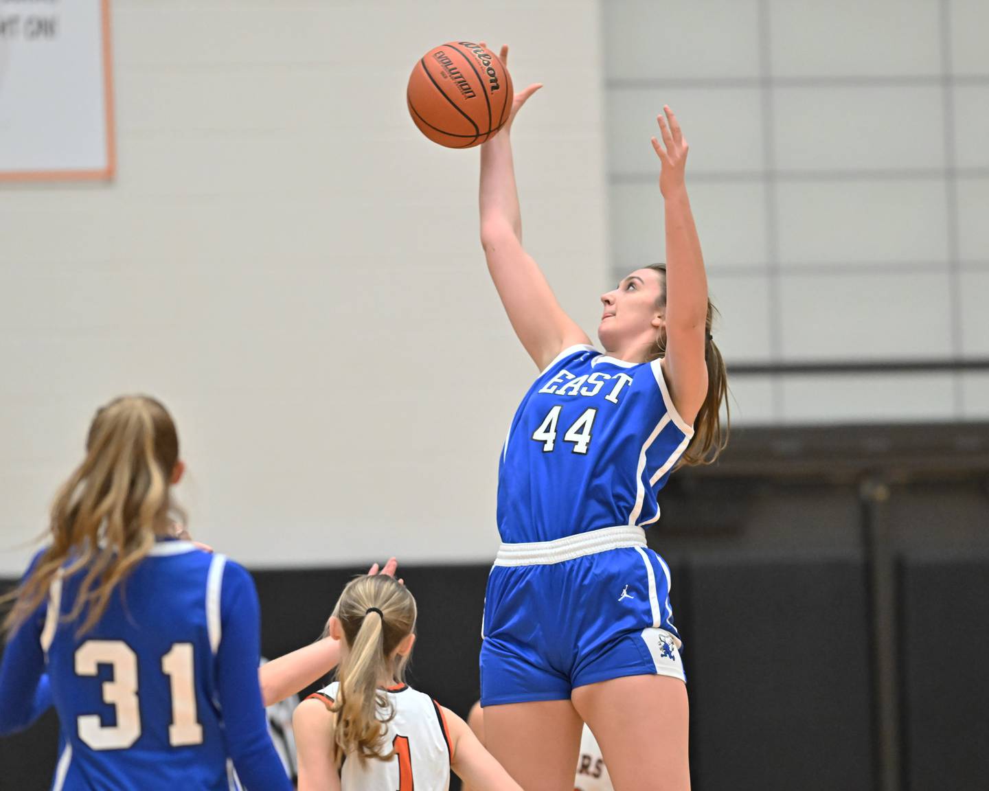 Girls basketball: Huge fourth quarter boosts Lincoln-Way West past ...