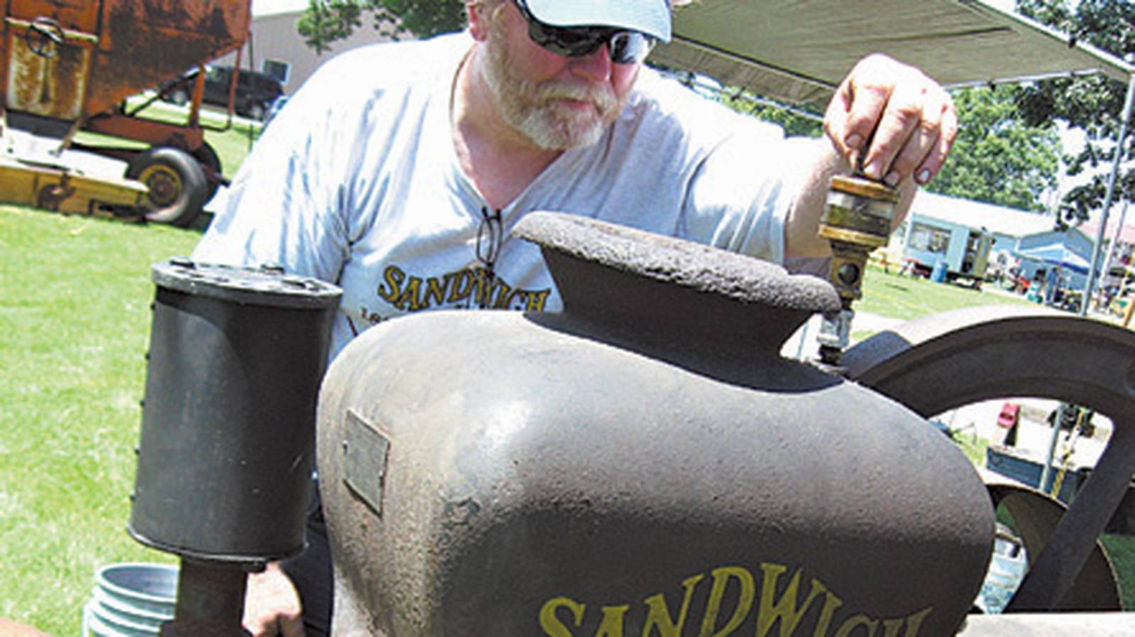 Old-time engines get a listen at annual show in Sandwich – Shaw Local