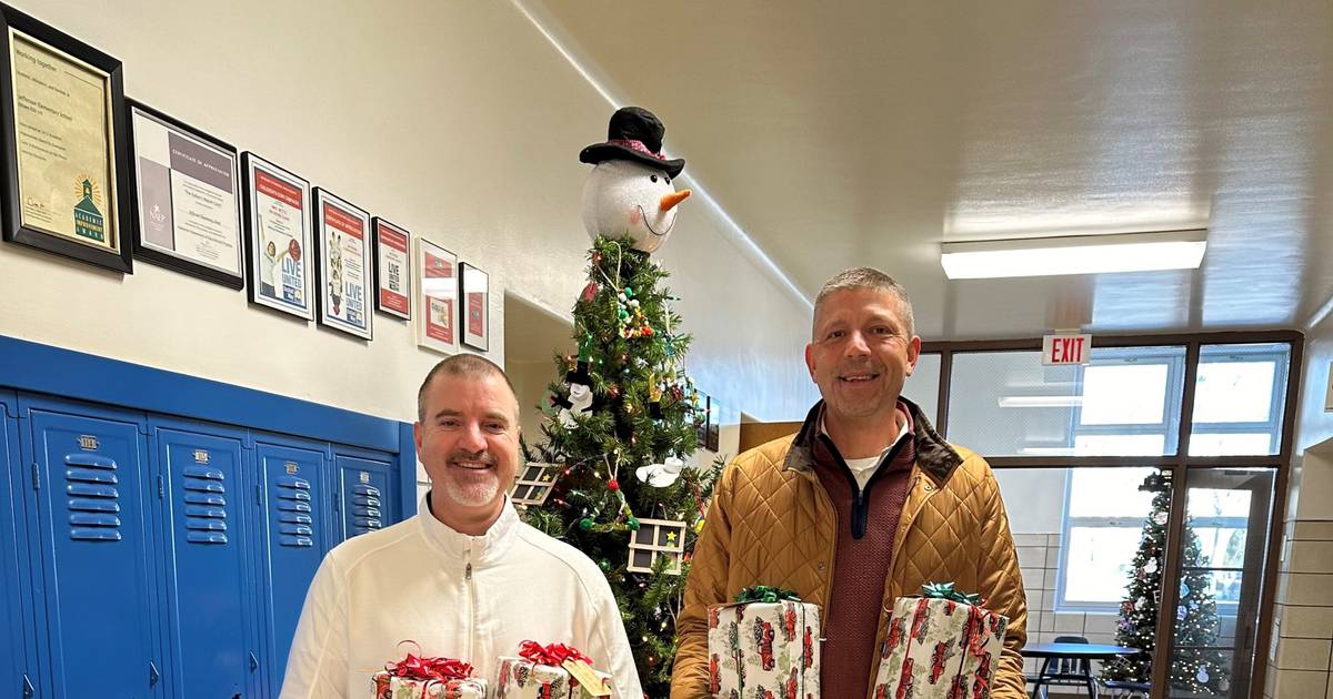 COUNTRY representative Brian Carnes donates $2,000 to Jefferson ...