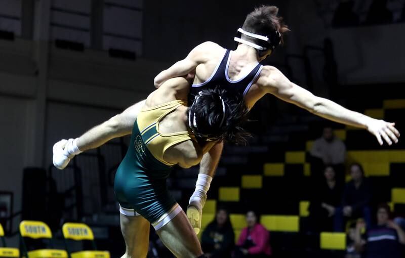 Photos: Prairie Ridge vs. Crystal Lake South wrestling – Shaw Local