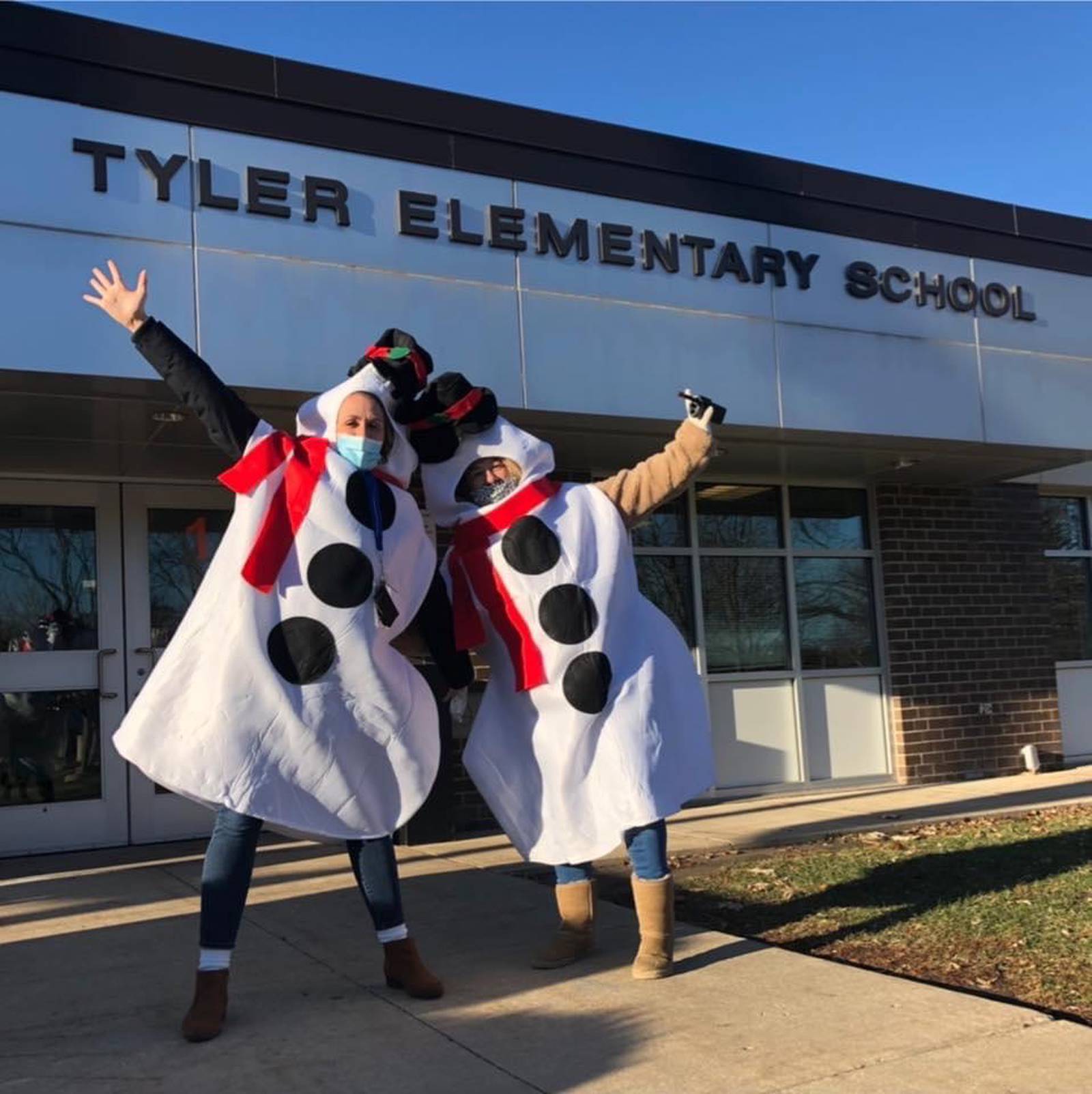 Tyler Elementary School community organize Staff Appreciation Month ...