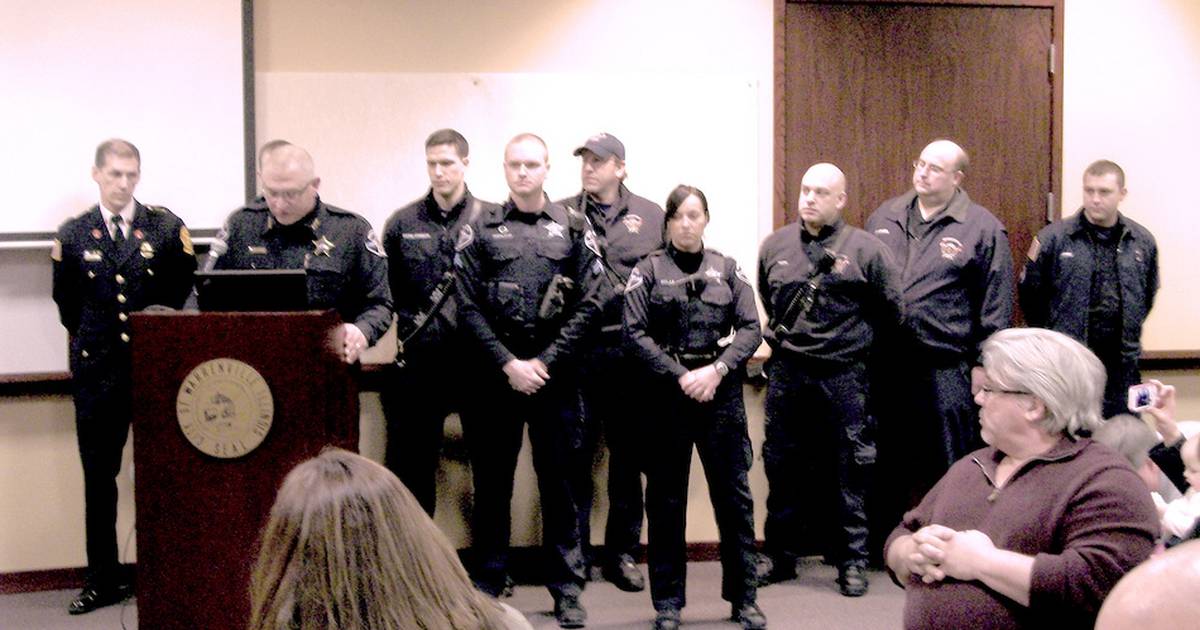 Warrenville police receive lifesaving award – Shaw Local