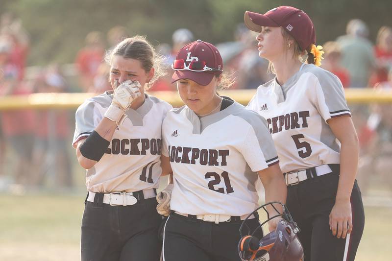 Photos: Lockport vs. Marist Class 4A Supersectional Softball – Shaw Local