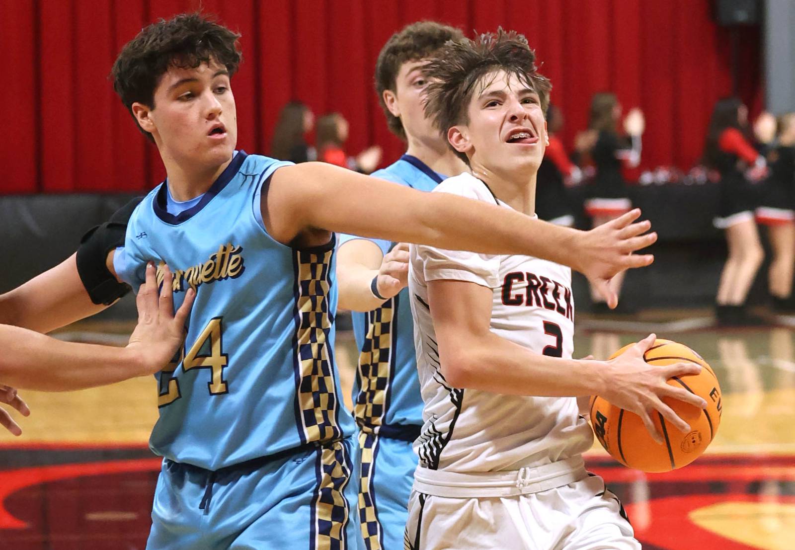 Logan Schrader scores 16 as Indian Creek runs past Marquette – Shaw Local